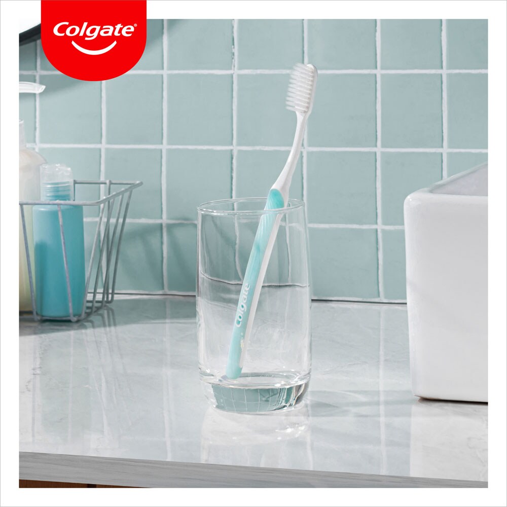 Colgate® Slim Soft Advanced Toothbrush | Colgate®